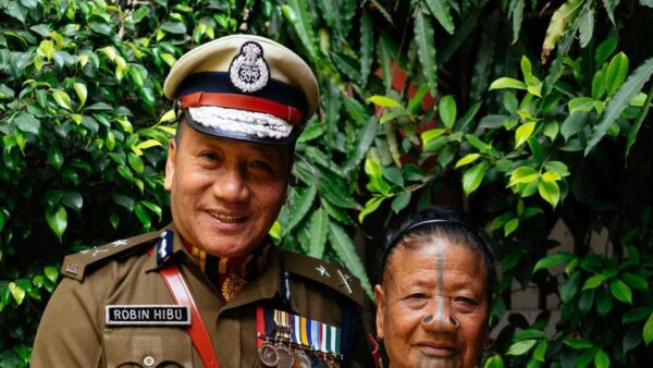 An IPS Officer Lends His Helping Hand to Northeasterners Living Outside ...